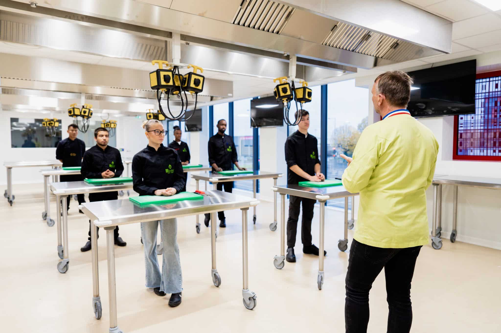 MÉDÉRIC, L'école hôtelière de Paris